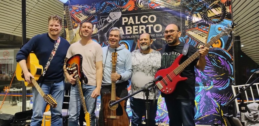 Almanake Acústico traz série de grandes sucessos no Palco Aberto ...